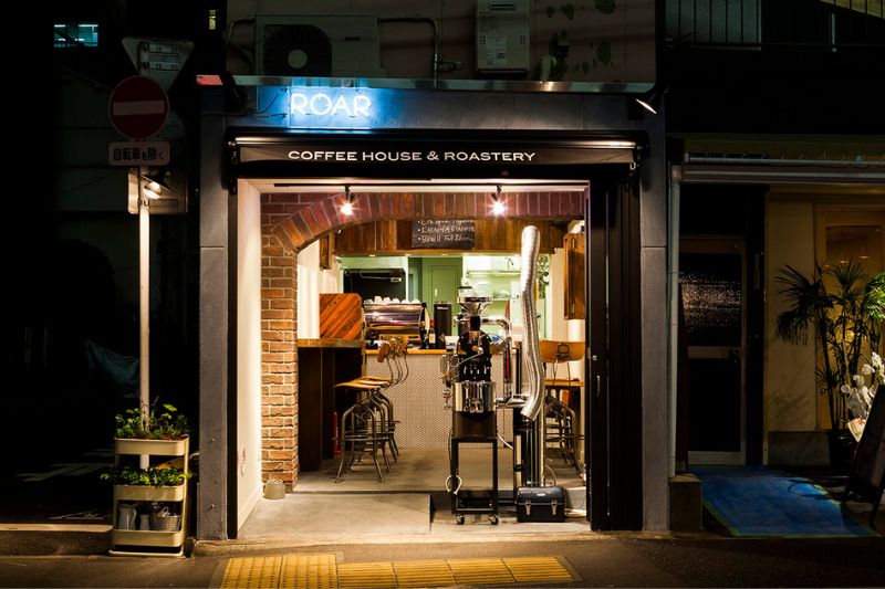 Roar Cafe and Roastery – Japanese Coffee Co.